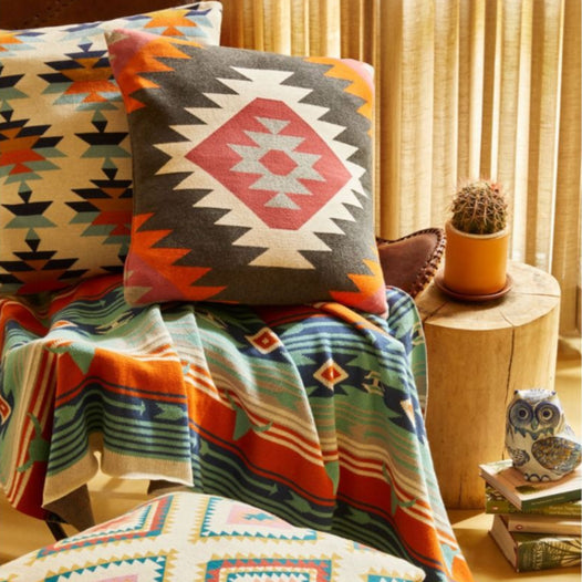 Buy Stylish Throws Online at Best Prices | Living Shapes